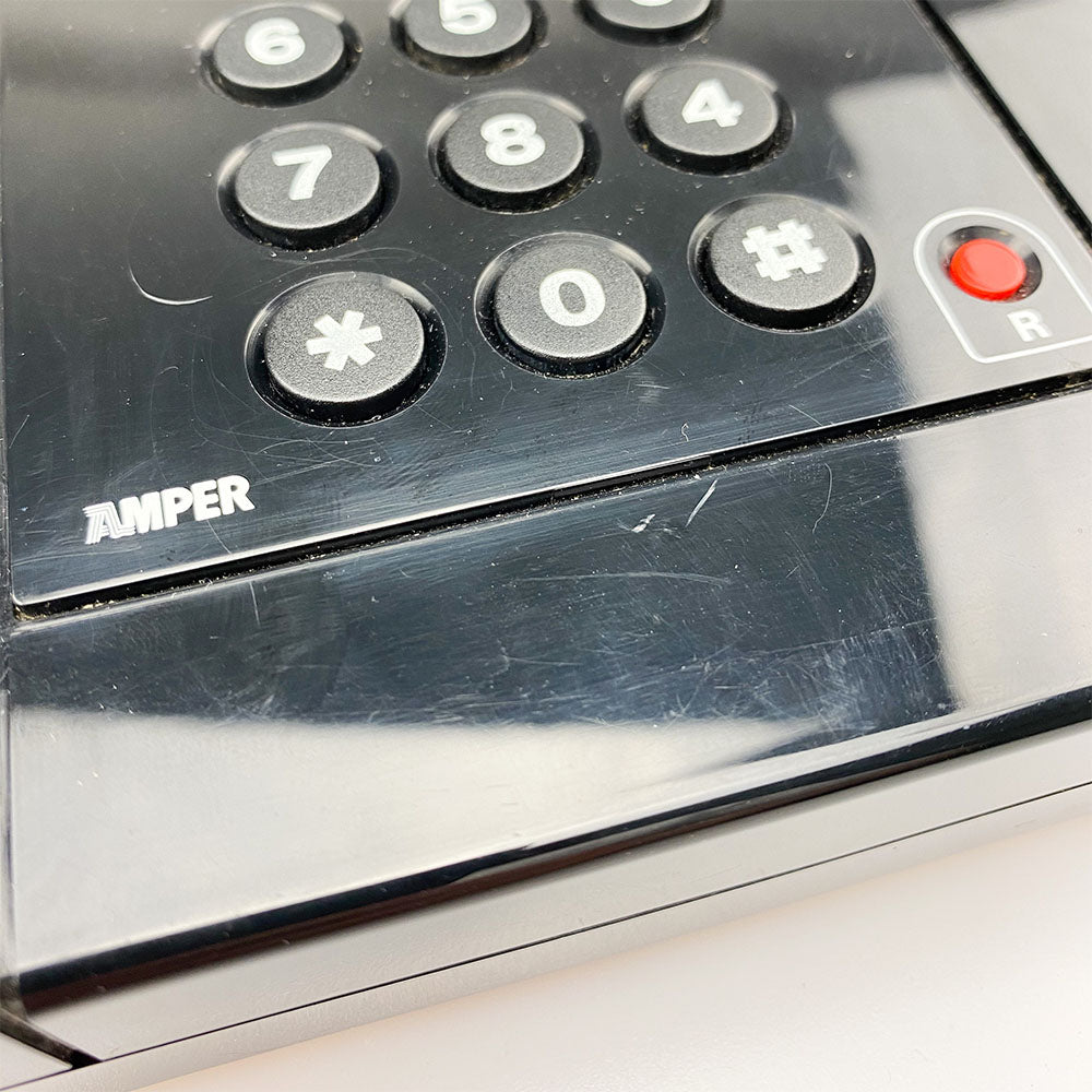 Miram 100 telephone designed by George Sowden for Olivetti in 1988 ...